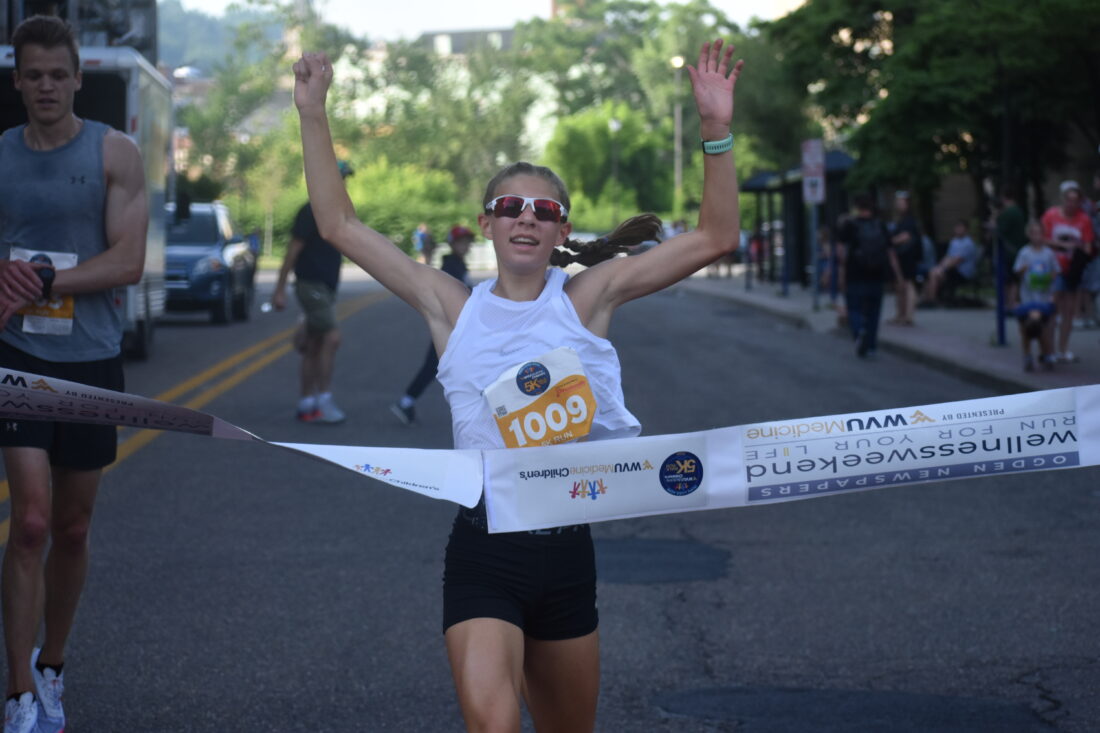 Zervos Defends 5K Female Crown, Tarr Wins Male Title | News, Sports ...